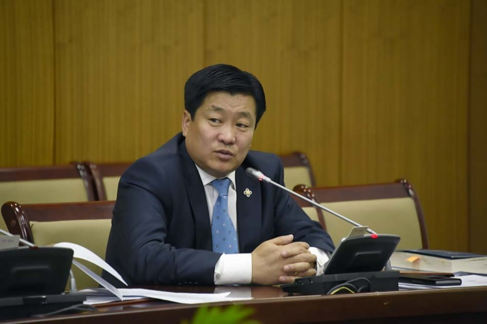 Б Энх Амгалан Дарханы замтай холбоотой асуудлаар Хятадын компаниудыг ч бас шалгах ёстой